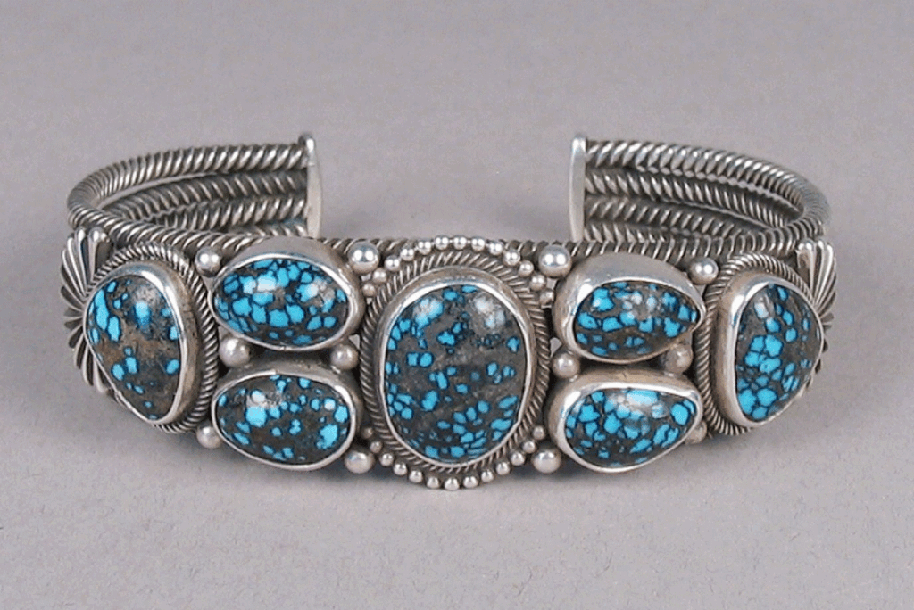 Why is Turquoise So Expensive?: Beauty, Rarity and Popularity